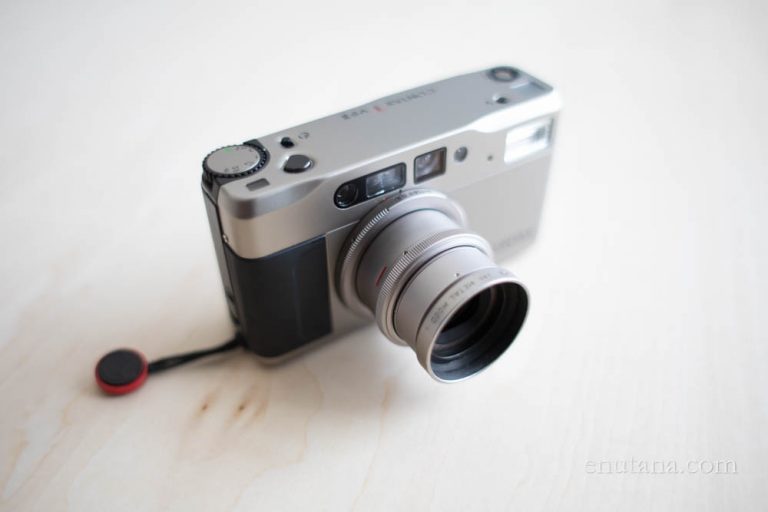 CONTAX/コンタックスTVS2、至極のズーム機。思い出フィルムカメラ決定版。作例と使い方、徹底レビュー。 | ZINEえぬたな